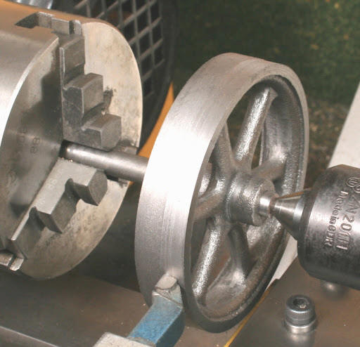 Centre lathe Standard solid mandrel